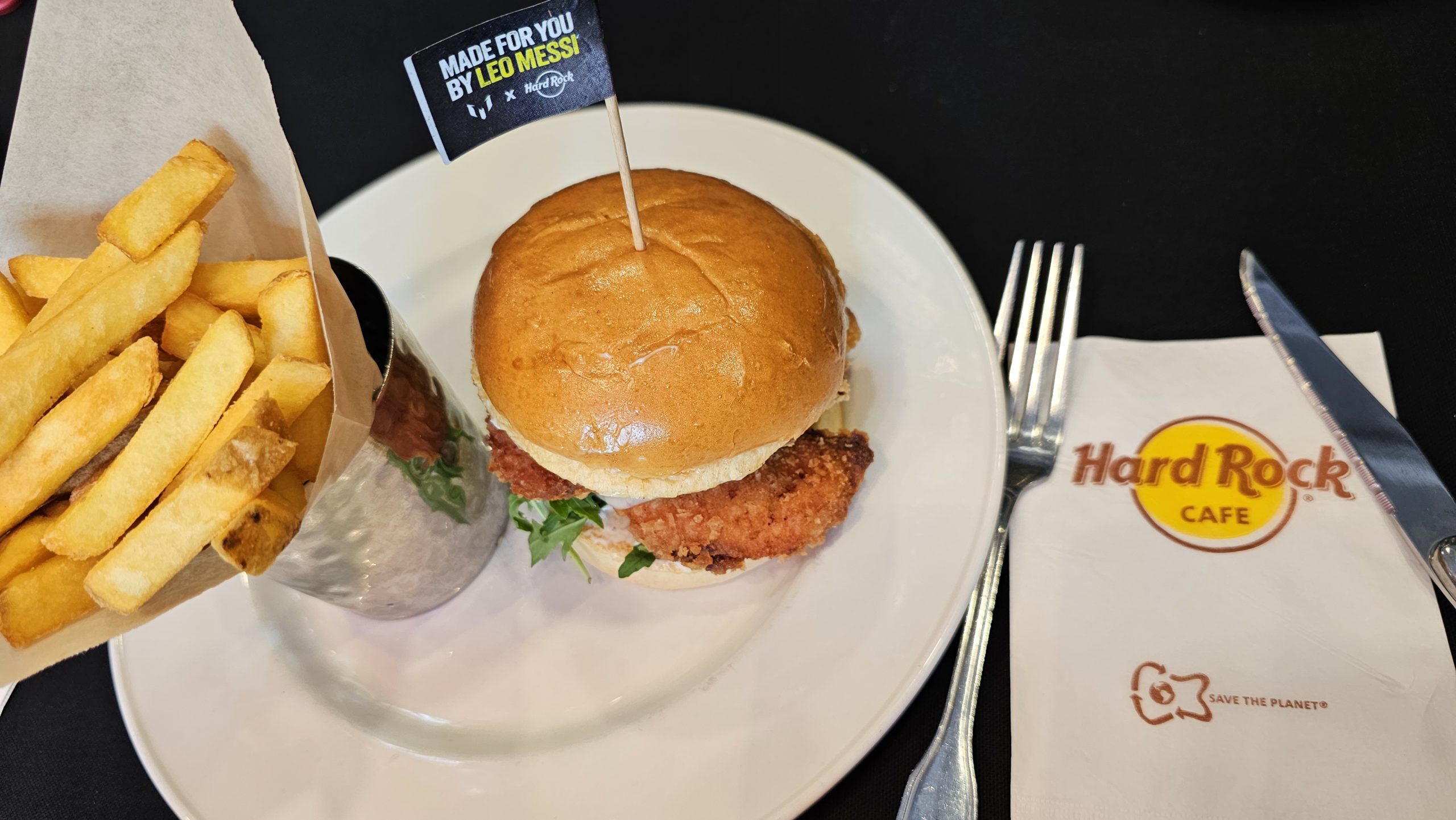 Messi Burger poulet x Hard Rock Café